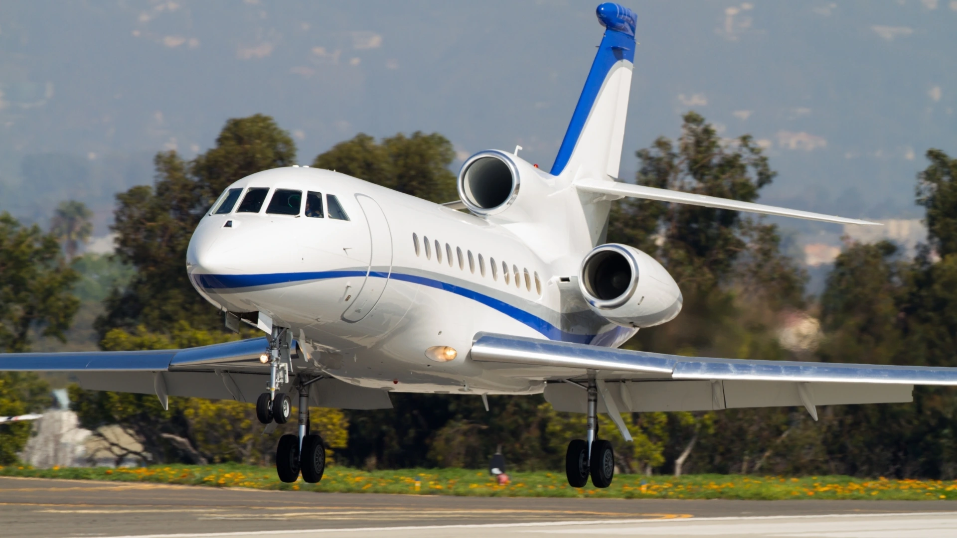 Dassault Falcon 7X | Range, Interior & Jet Experience